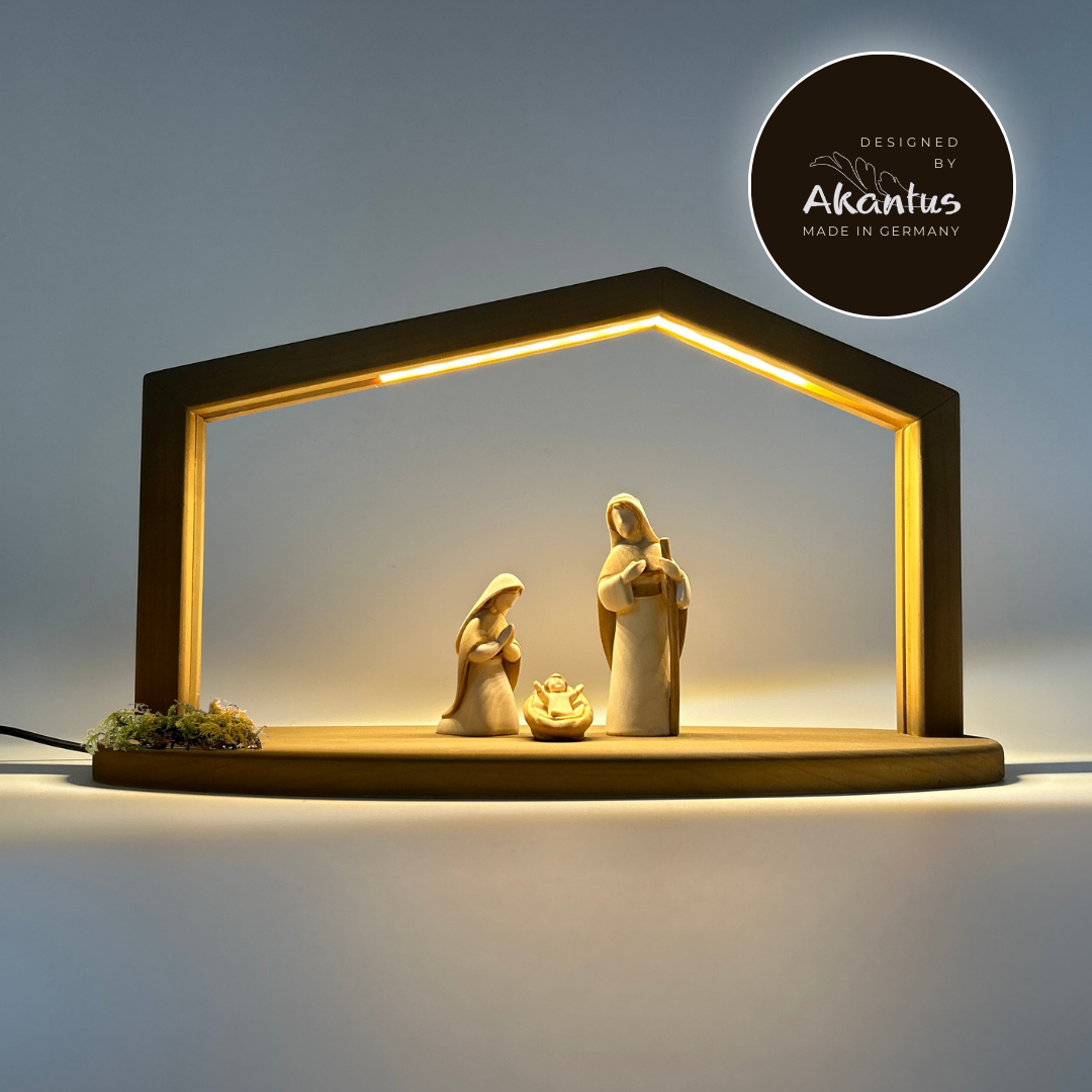 (3 Figuren) von Akantus bemalt mit Stall "Akantus Design" brown